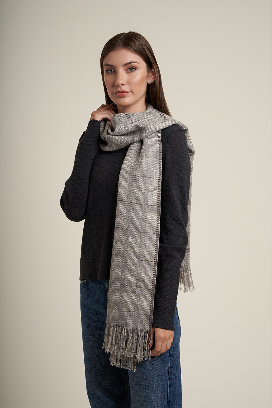 Lady Scarf Remate 4 | Gris / Ecru